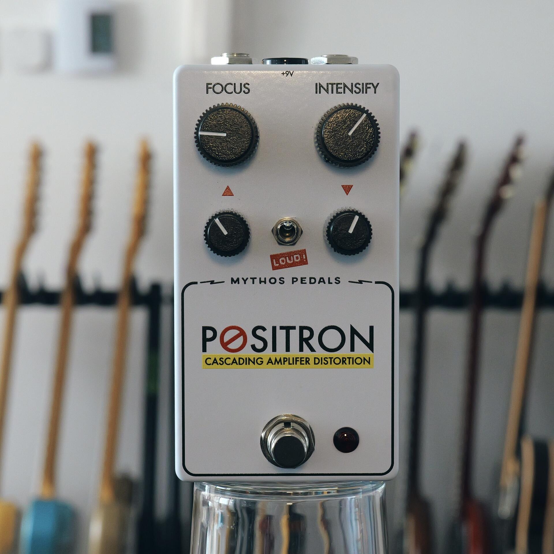 Mythos Pedals Positron Cascading Amp Distortion – prodám | HudebníBazar.cz
