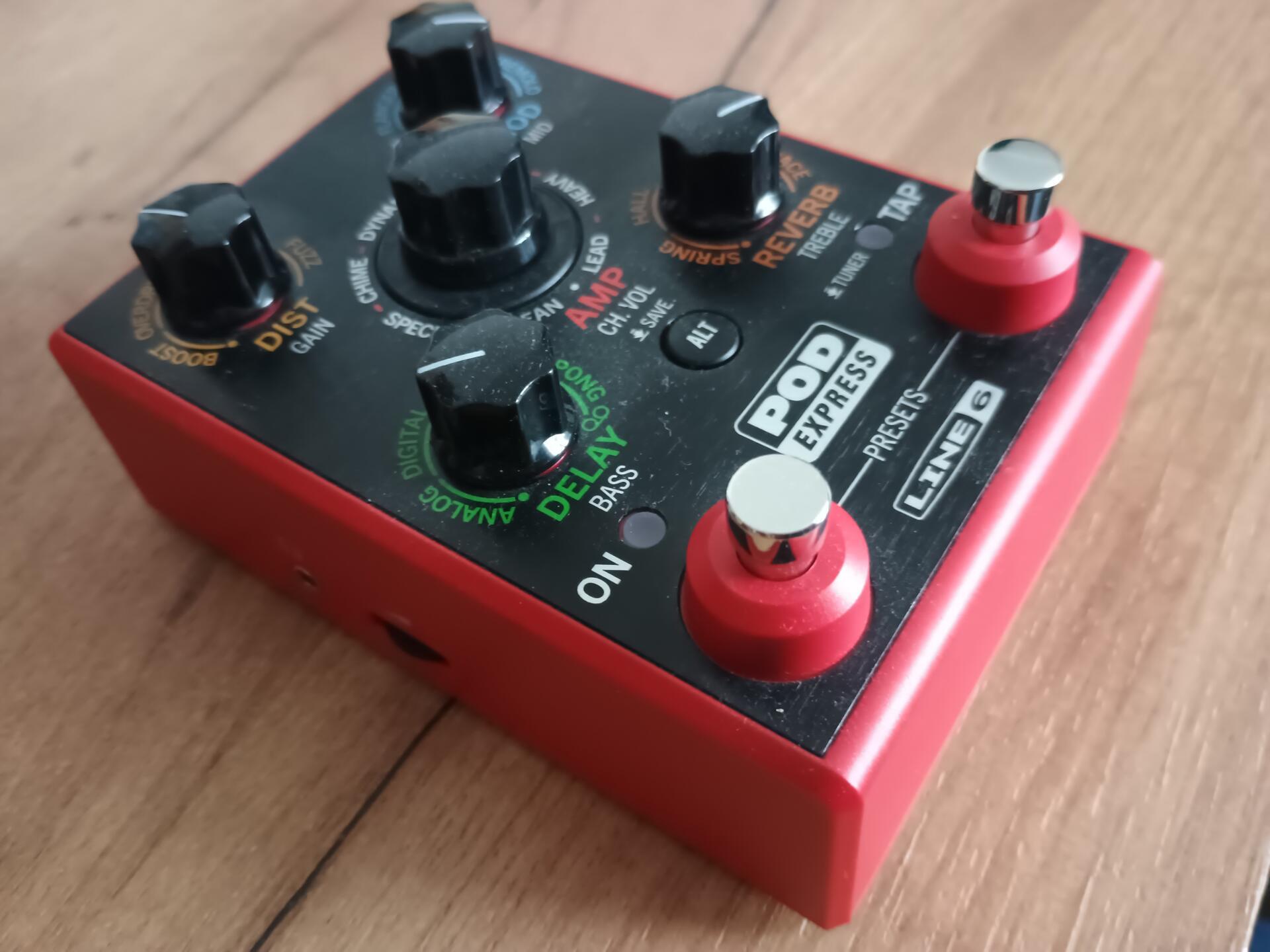 Line 6 Pod Express – prodám | HudebníBazar.cz