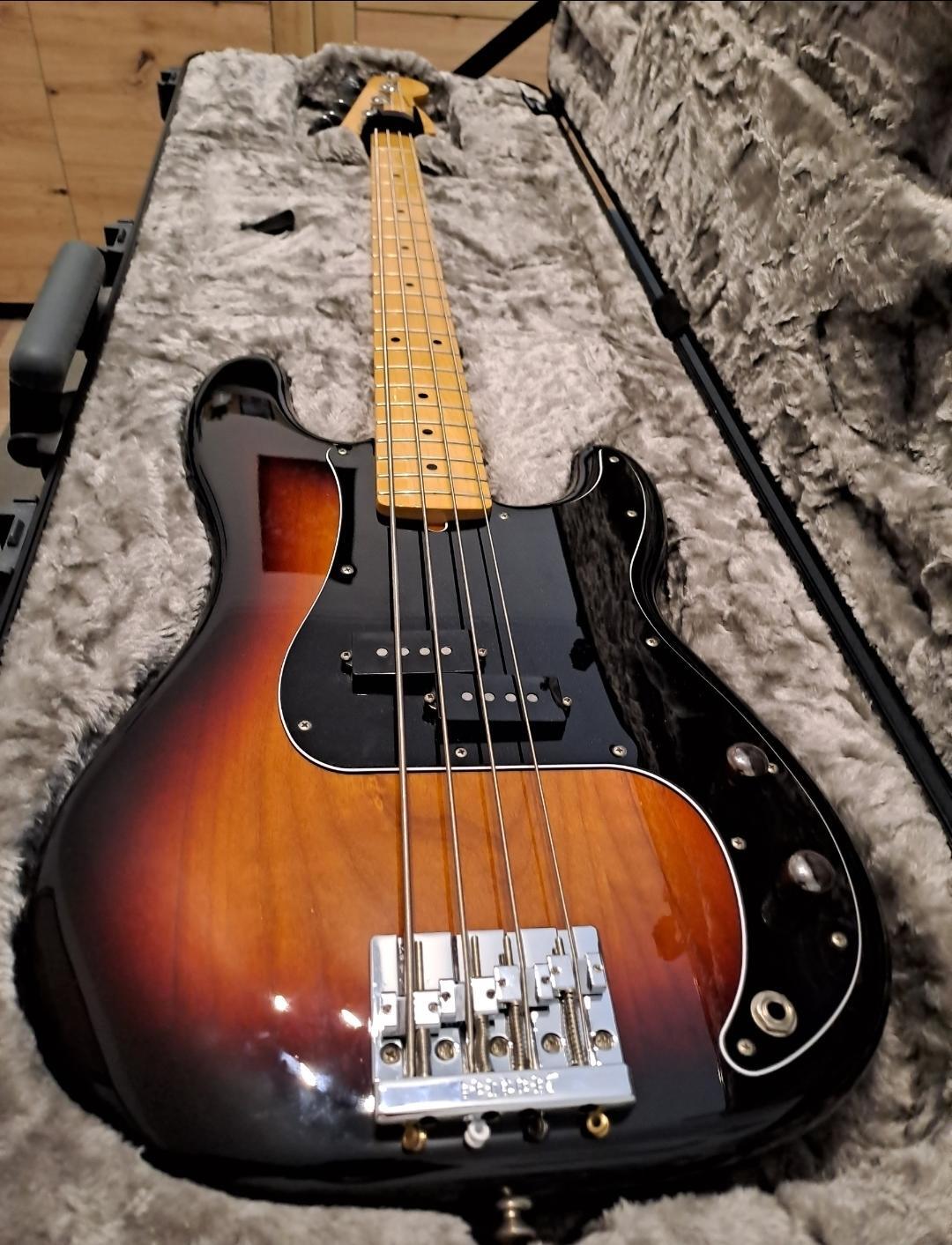 Fender Player P Bass 2019/20 + výbava - Rezervováno! – prodám ...