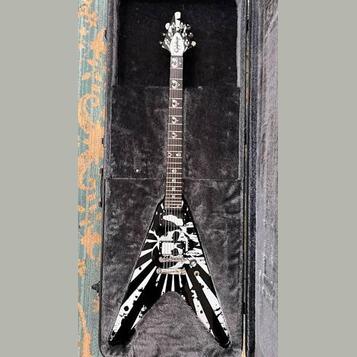 Epiphone Flying V Limited Edition Robb Flynn – prodám | HudebníBazar.cz