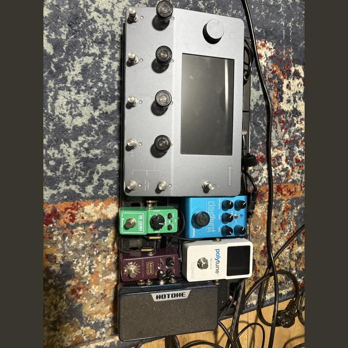 Predám Pedalboard - Quad cortex a efekty. – prodám | HudebníBazar.cz